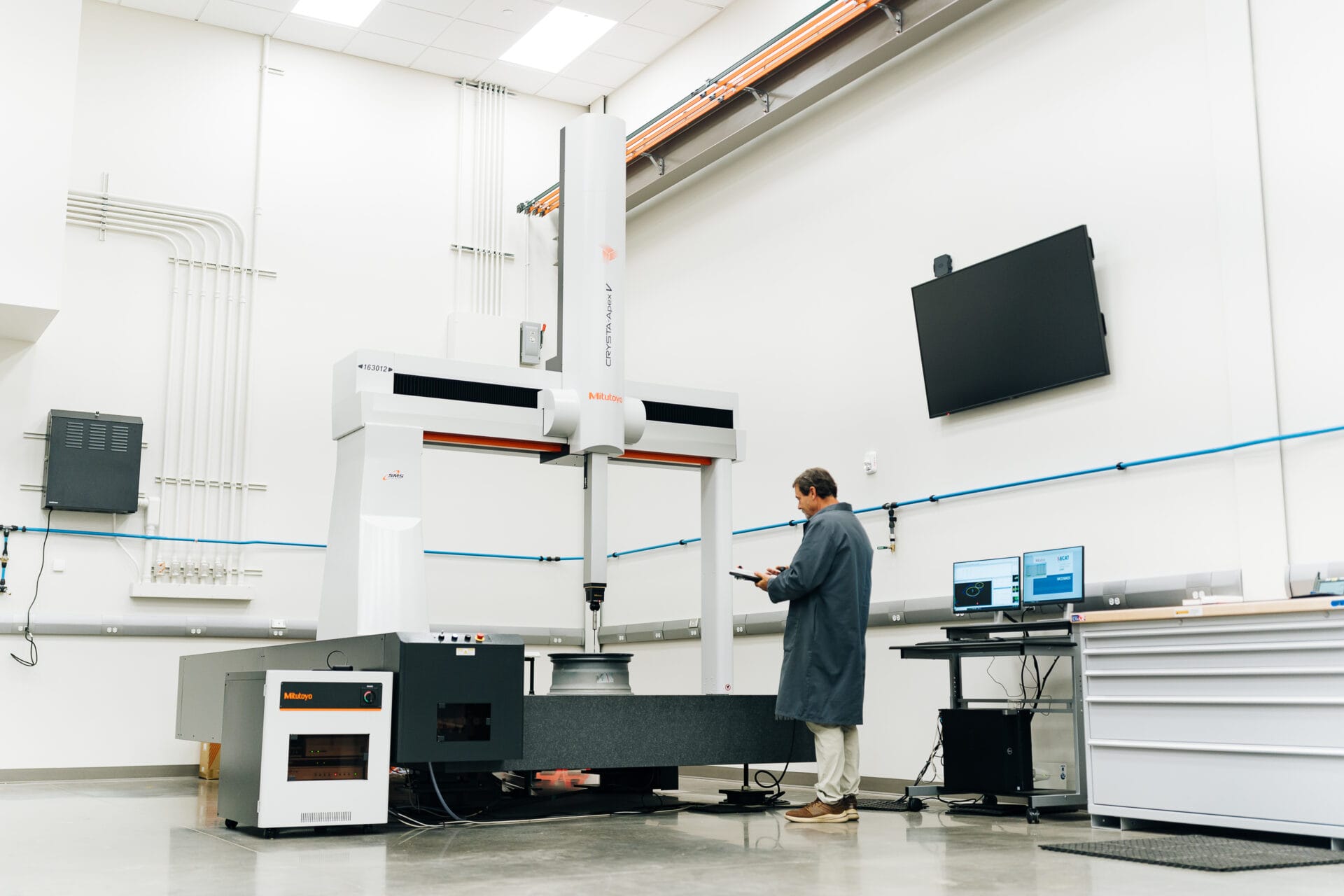 Precision Metrology Lab- Center for Manufacturing Advancement Precision Metrology Lab- Center for Manufacturing Advancement